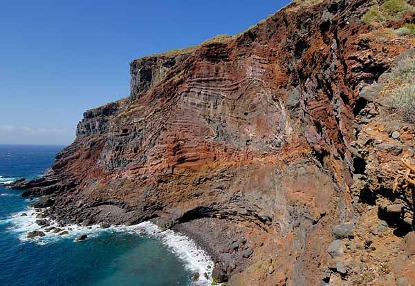 06 Construcción volcánica. Acantilado - Museos de Tenerife - Museo de ...